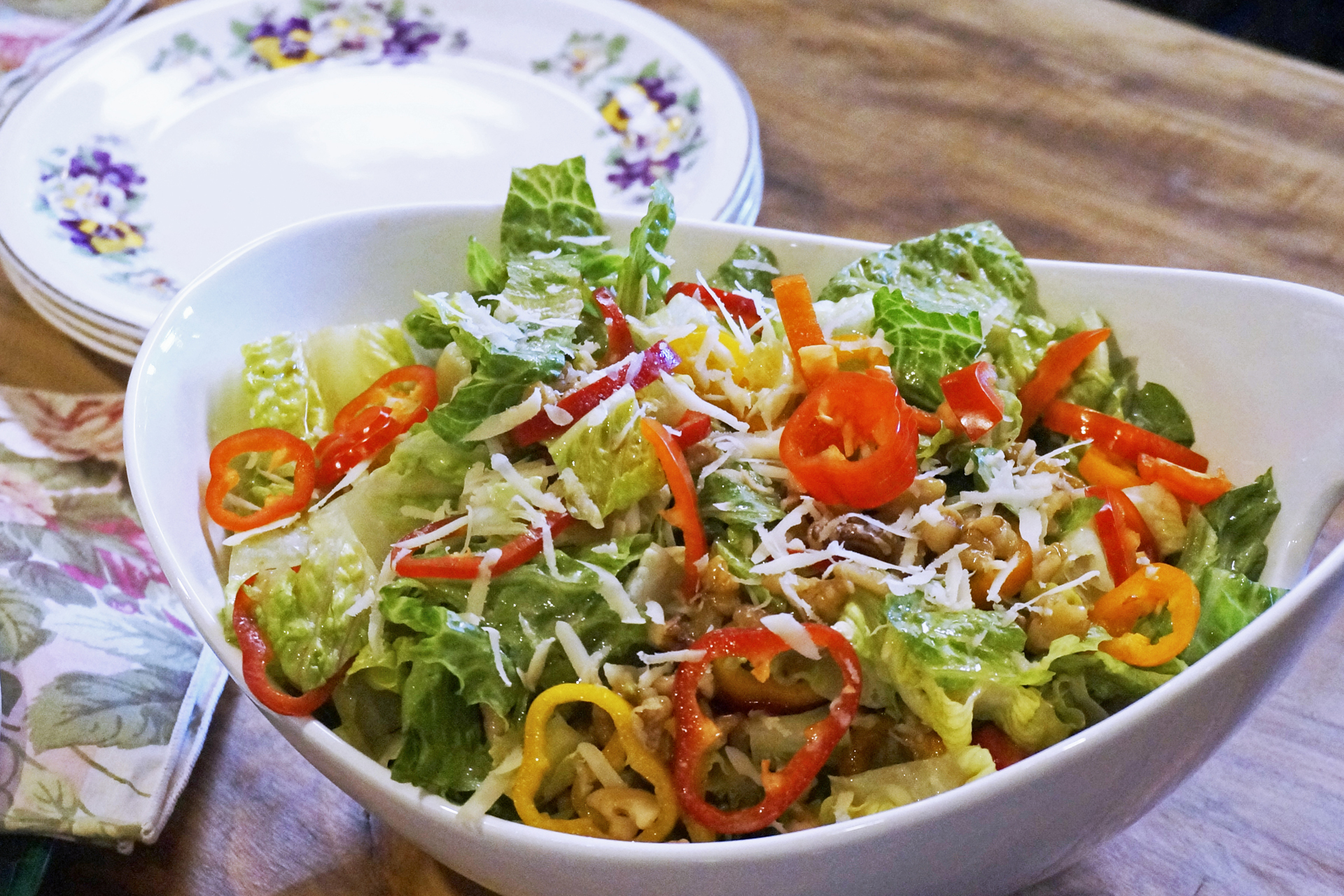 Romaine, Mini-Pepper and Walnut Salad - Jazzy Vegetarian - Vegan and ...