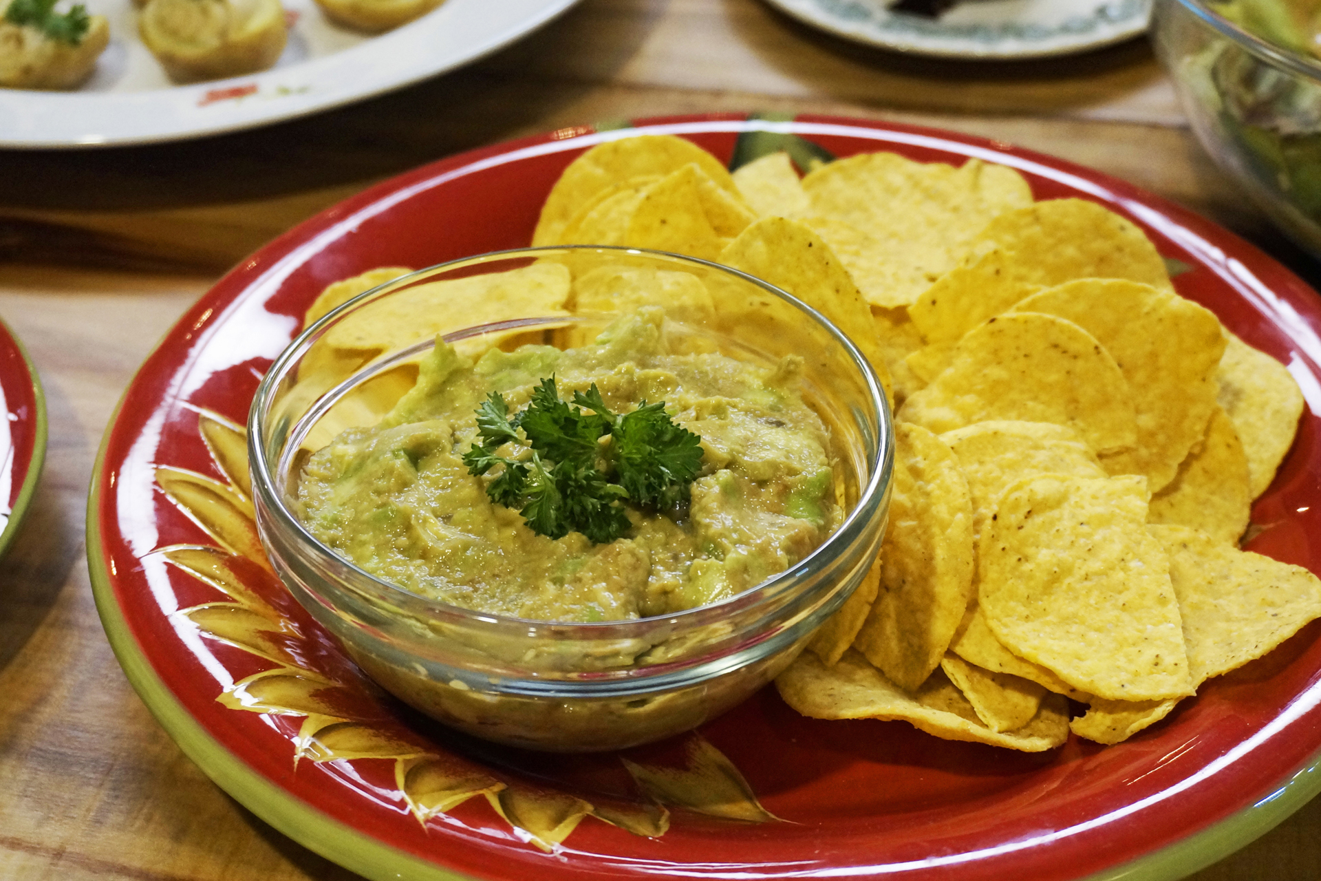 Salsa-licious Guacamole - Jazzy Vegetarian - Vegan and Delicious!