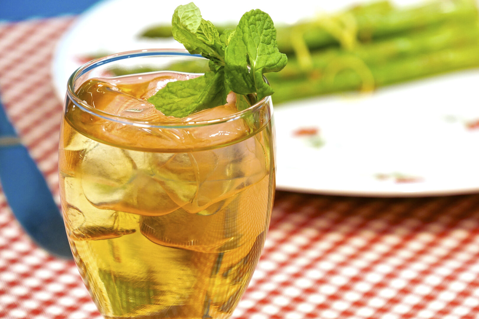 Ginger Iced “Tea” - Jazzy Vegetarian - Vegan and Delicious!