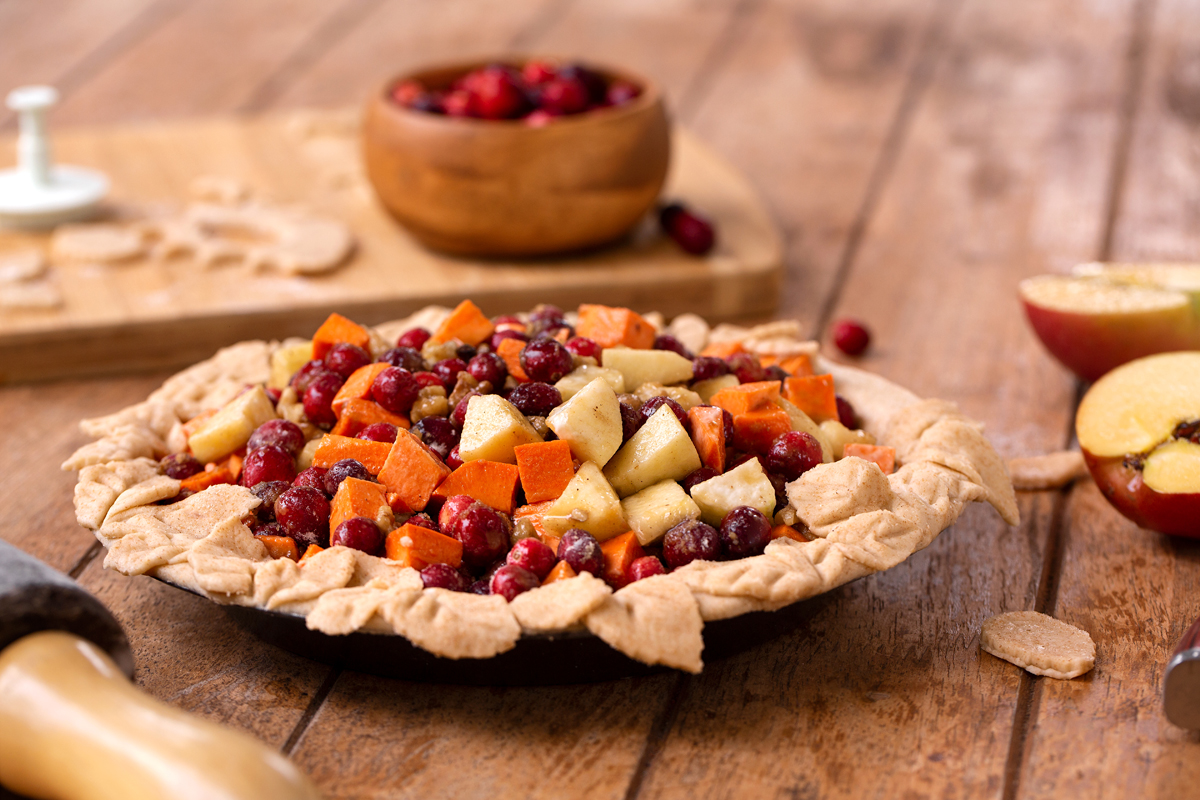 Autumn Harvest Pie by Hannah Kaminsky - Jazzy Vegetarian - Vegan and ...