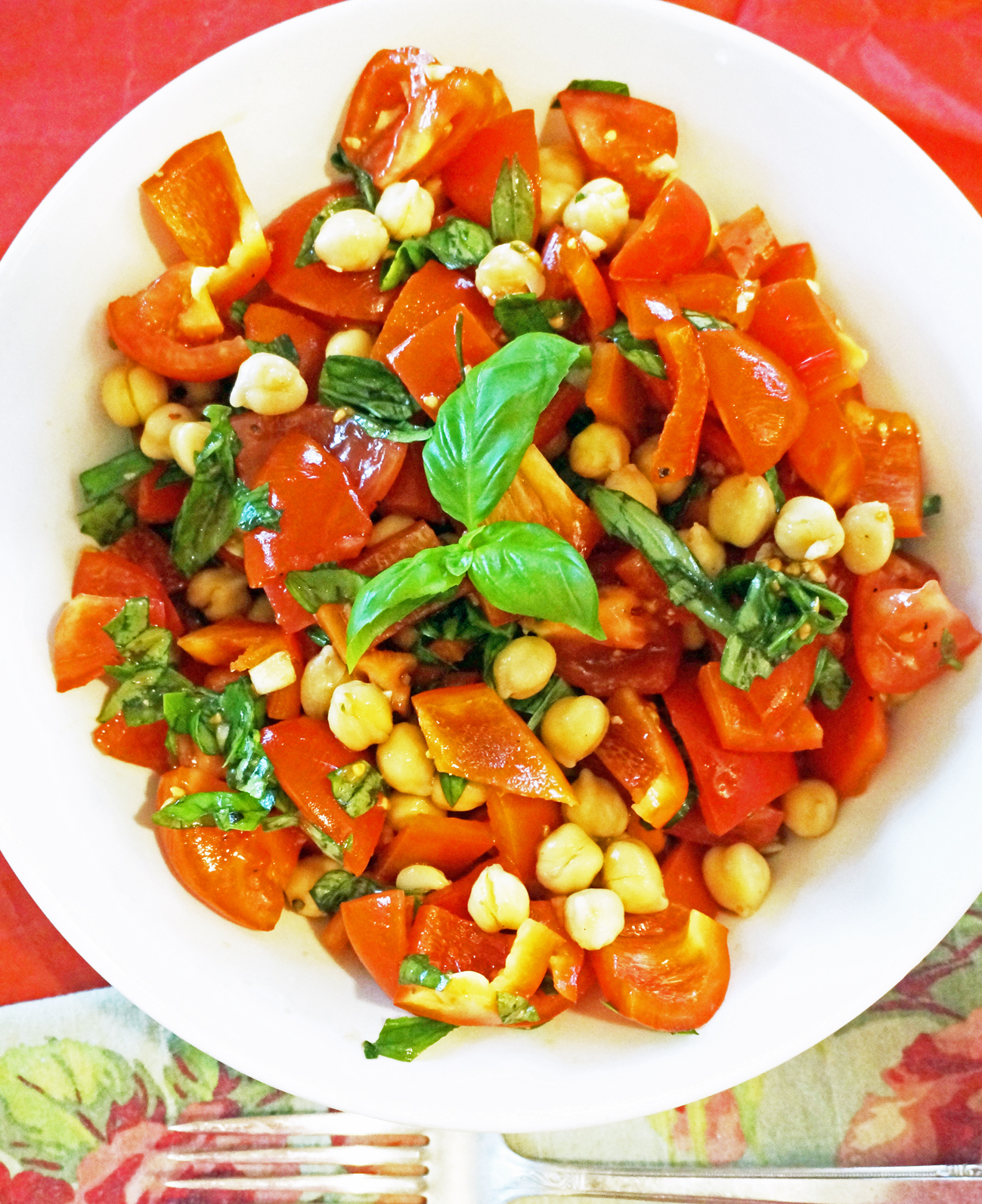 Tomato, Chickpea, and Red Pepper Salad with Fresh Basil - Jazzy ...